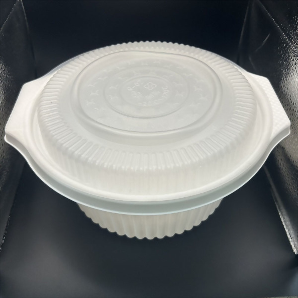 Plastic food packaging bowls and soup pots