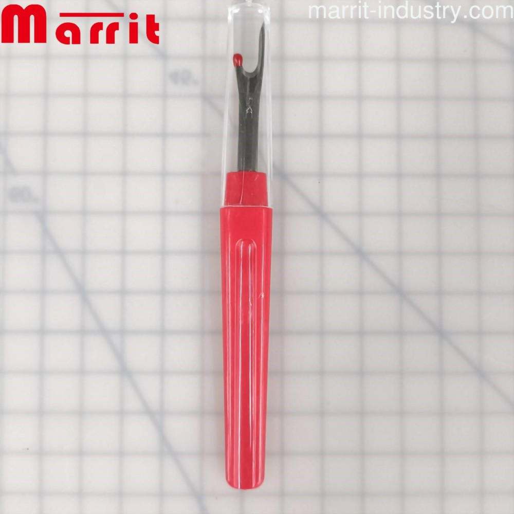 #113R SKC Seam Ripper with Safety Ball and head