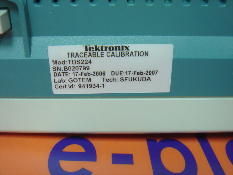 TEKTRONIX TDS224