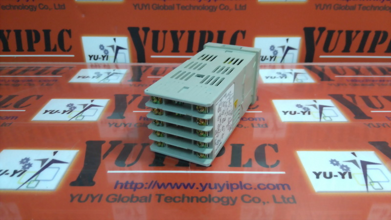 SHINKO TEMPERATURE CONTROLLER GCS-33A-S/M GCS-300