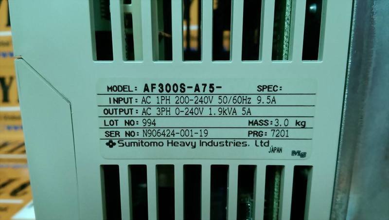 SUMITOMO AF-3000 AC SERVO DRIVE INVERTER AF-300S-A75