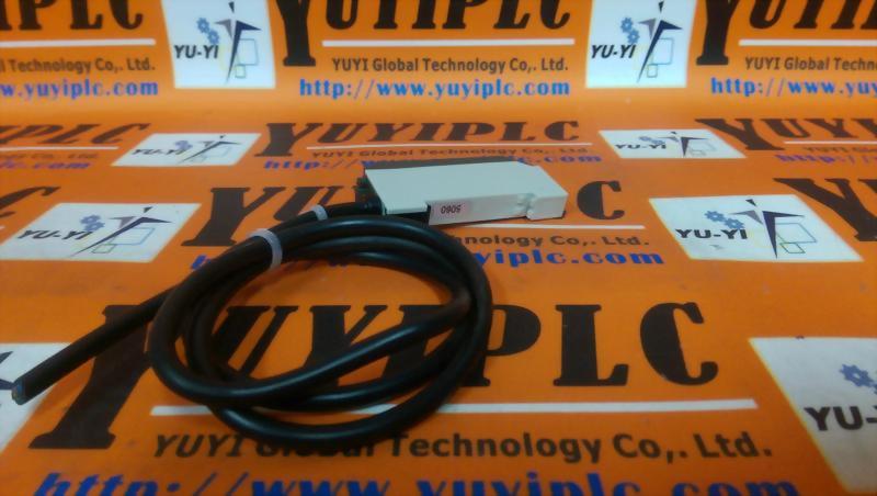 TAKEX F70AR 光纖傳感器光電放大器