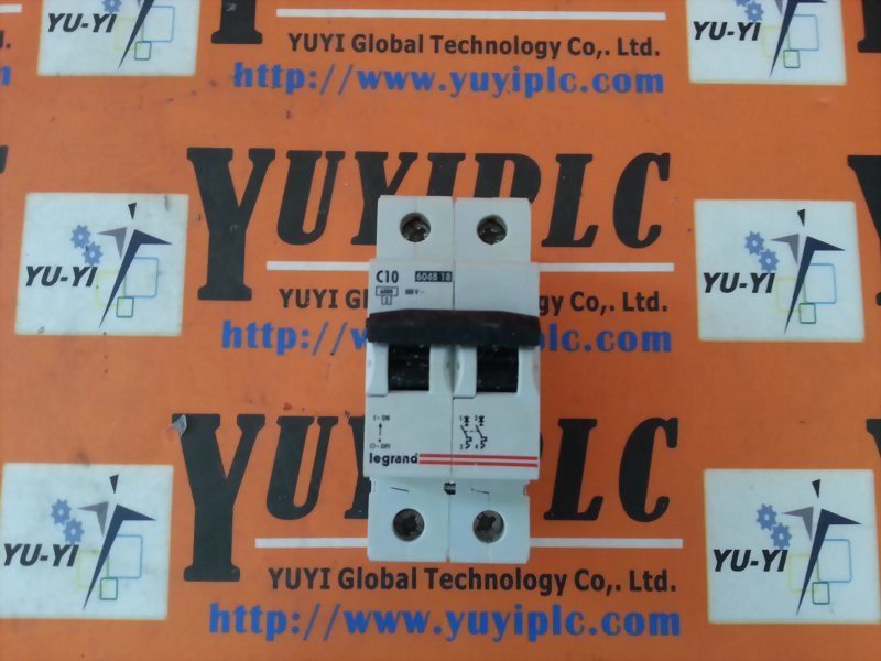 LEGRAND C10 CIRCUIT BREAKER