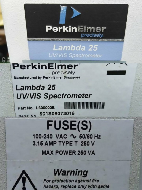 PERKIN ELMER LAMBDA 25 UV VIS SPECTROMETER L60000B