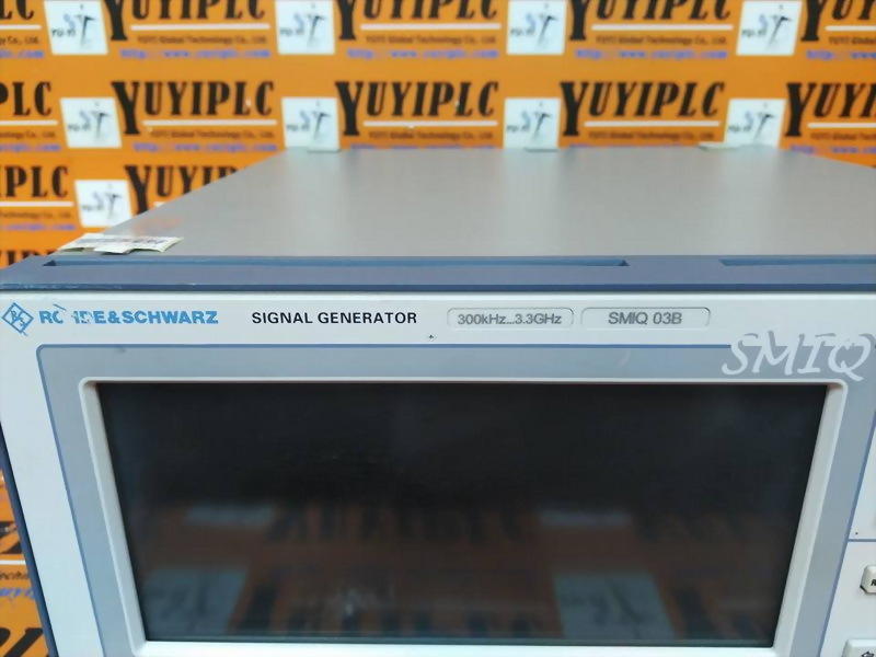 ROHDE&SCHWARZ SMIQ03B SIGNAL GENERATOR