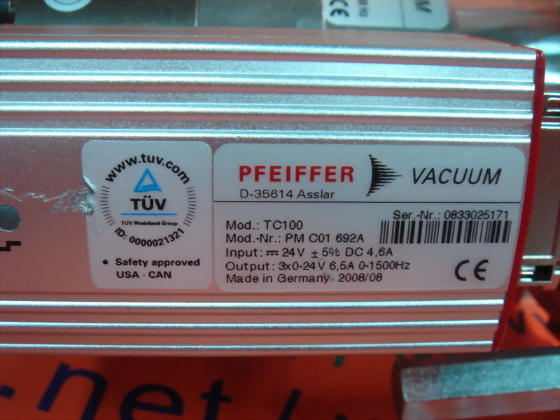 PFEIFFER VACUUM TMH071P / TC100