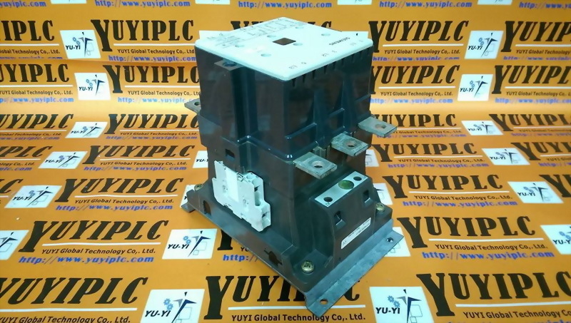SIEMENS 3TF52 MAGNETIC CONTACTOR 3 PHASE 600V 3POLE