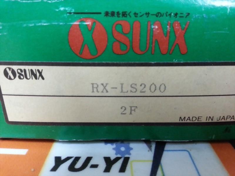 SUNX RX-LS200 PHOTOELECTRIC SENSOR -NEW