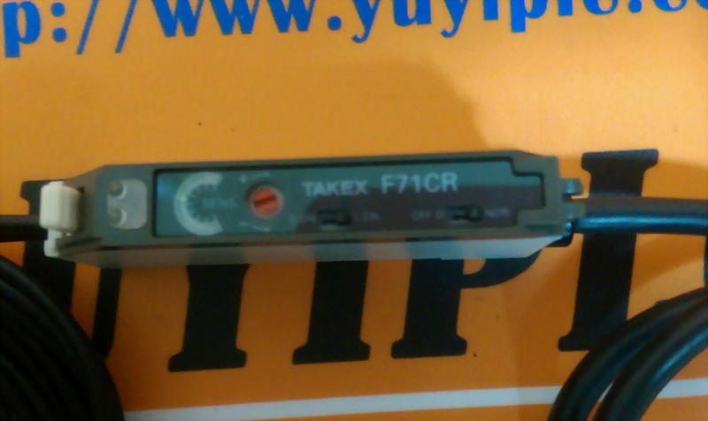 TAKEX F71CR FIBER AMPLIFIER