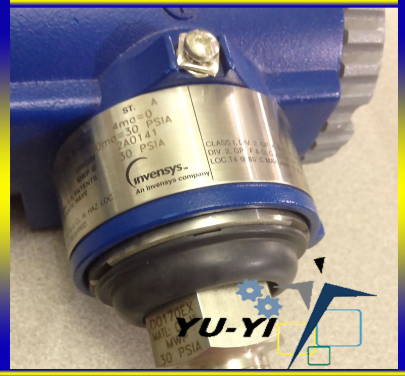 BOX FOXBORO TRANSMITTER IAP10-A20C1F-M1V2