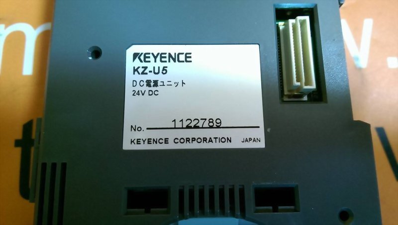 KEYENCE DC POWER SUPPLY 24VDC KZ-U5