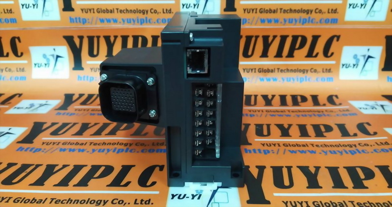 MITSUBISHI GT16H-CNB-42S GRAPHIC OPERATION TERMINAL