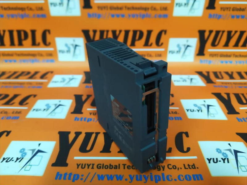 MITSUBISHI QY41P PLC OUTPUT MODULE
