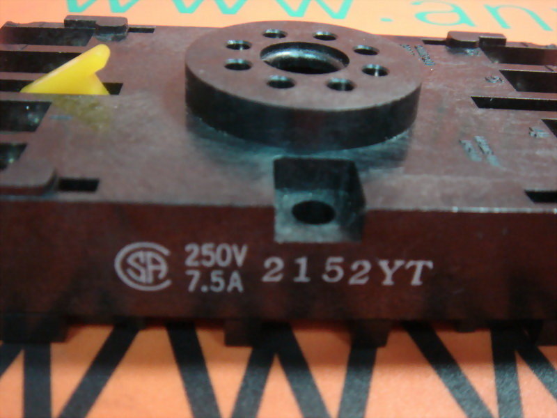 OMRON 2152YT / 8PFA1