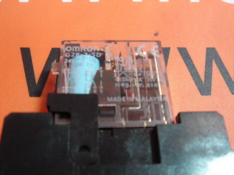 OMRON 2411C / G2R-2-SD