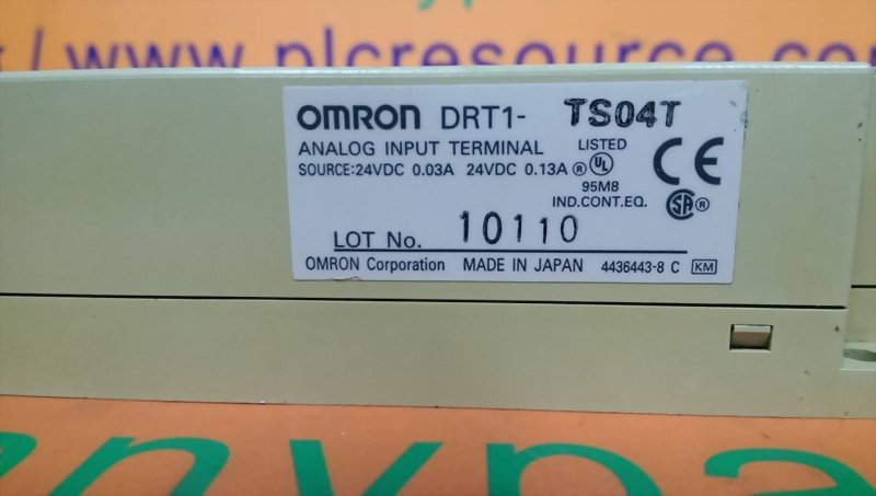 OMRON ANALOG TERMINAL DRT1-TS04T