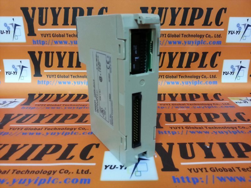 OMRON C200H-OD219 OUTPUT UNIT MODULE