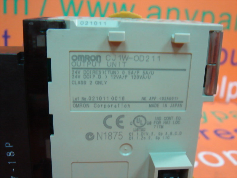 OMRON CJ1W-OD211