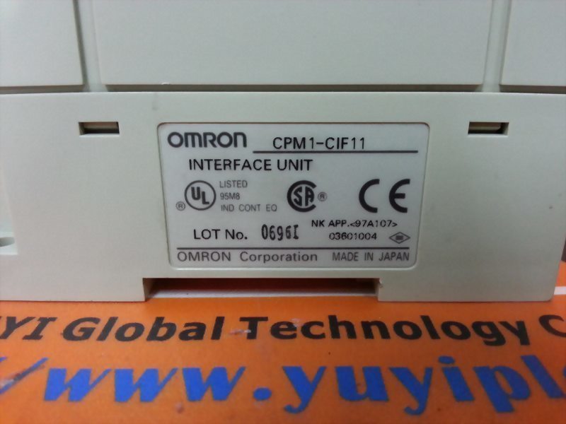 OMRON CPM1-CIF11 INTERFACE UNIT MODULE