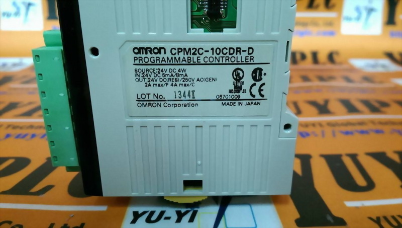 OMRON CPM2C-10CDR-D PROGRAMMABLE CONTROLLER