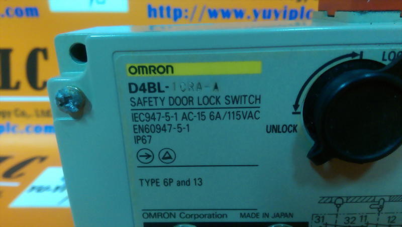 OMRON D4BL-1CRA-A GUARD LOCK SAFETY DOOR SWITCH