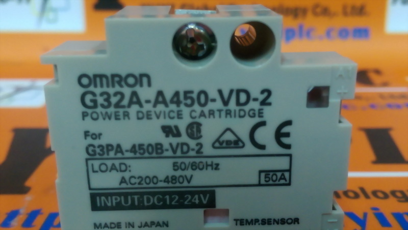 OMRON G32A-A450-VD-2 SOLID STATE RELAYS-NEW