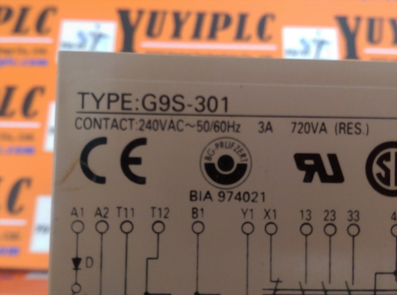 OMRON G9S-301 SAFETY RELAY UNIT