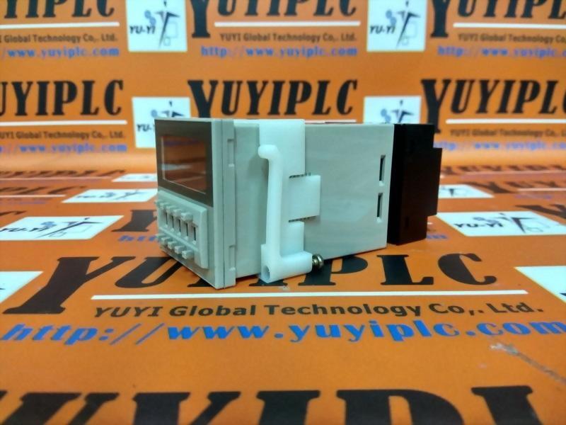 OMRON H3CA-A TIME DELAY RELAY