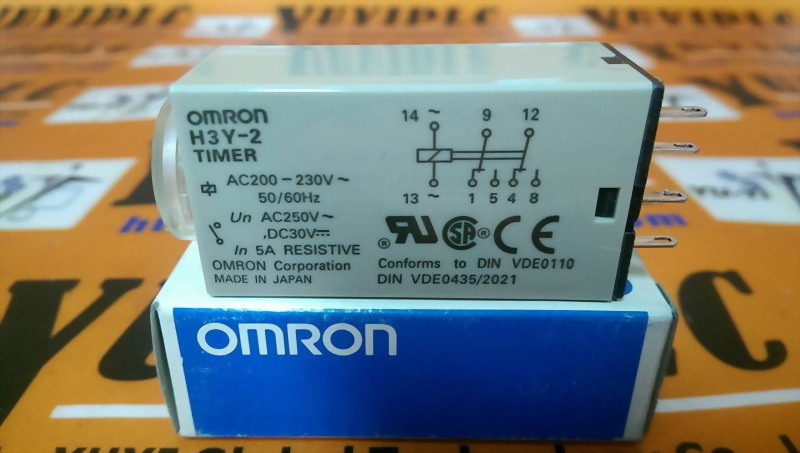 OMRON H3Y-2 AC200-230 5M TIMER