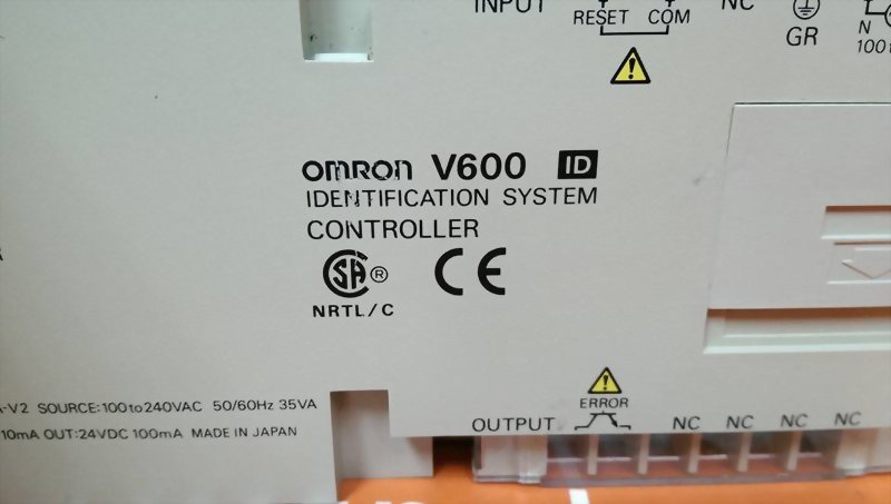 OMRON IDENTIFICATION SYSTEM CONTROLLER V600