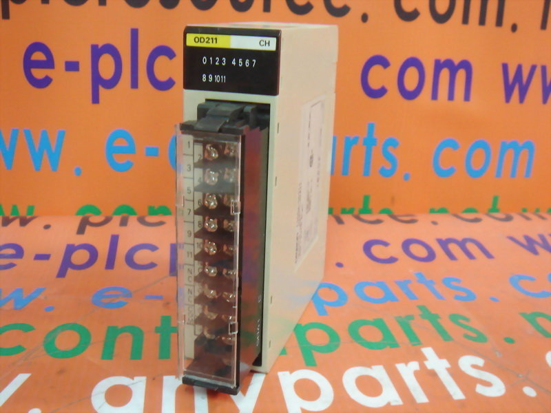 OMRON OUTPUT UNIT C200H-OD211