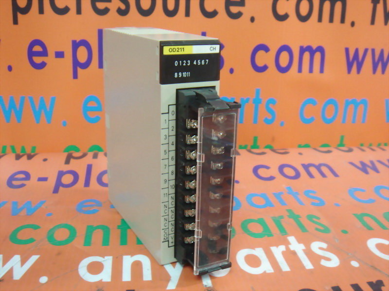 OMRON OUTPUT UNIT C200H-OD211