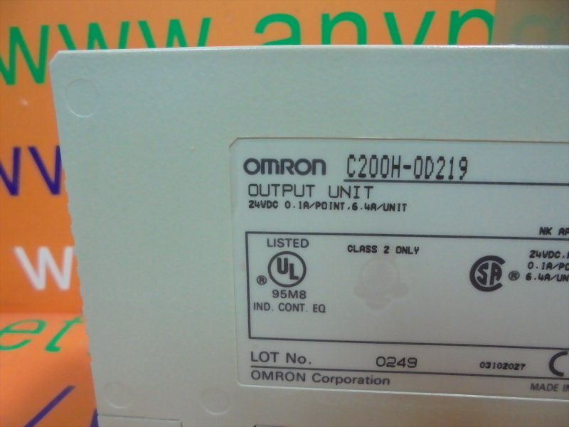 OMRON OUTPUT UNIT C200H-OD219