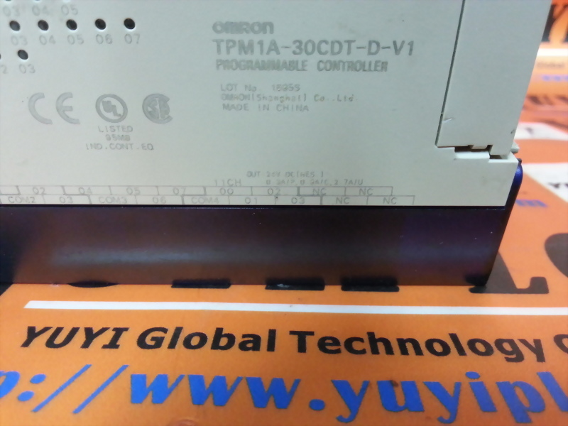OMRON TPM1A-30CDT-D-V1 PROGRAMMABLE CONTROLLER