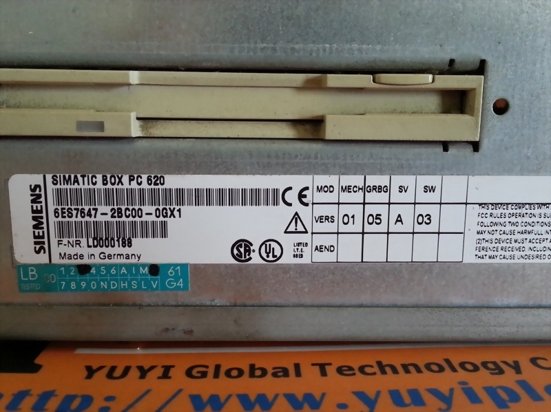 SIEMENS SIMATIC BOX PC 620 6ES7647-2BC00-0GX1