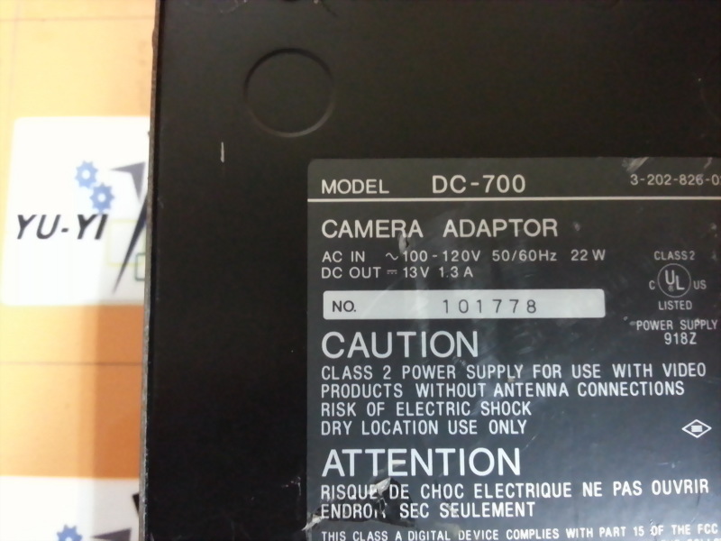 SONY CAMERA ADAPTOR DC-700