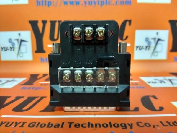 DIGITAL ELECTRONICS GP070-CN10-O 25 PIN CONNECTOR