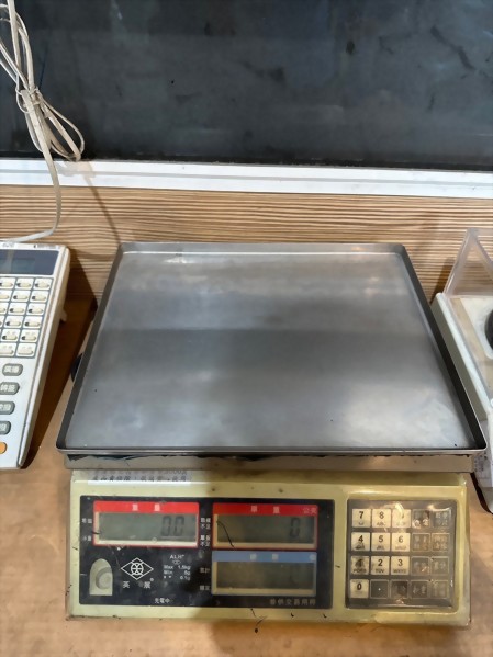 Receiving Scale - Chin Jaan Screw Industrial CO.,LTD.
