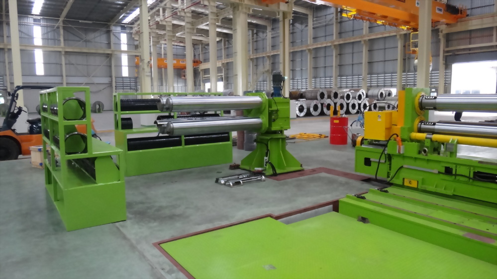 Slitting machine line with Double slitter / quick exchangeable
