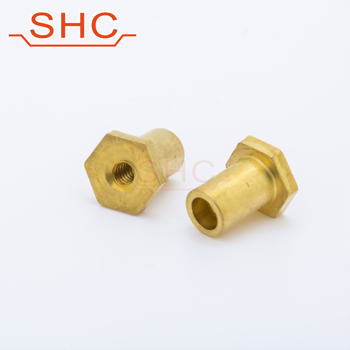Brass sleeve nut, barrel nut